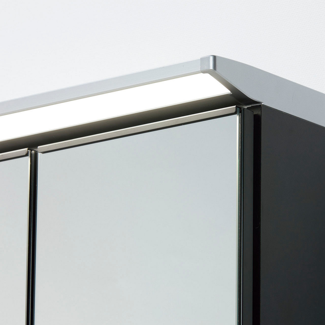 LIXIL ビジネス情報｜画像提供サービス｜AC-R100